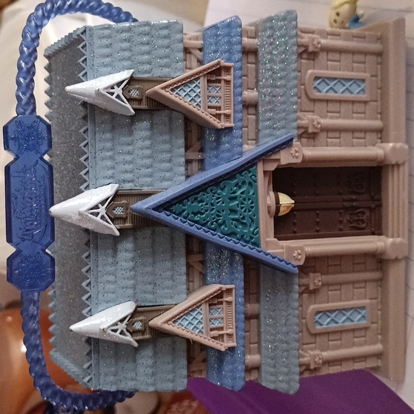 Disney | Toys | Disney Animators Collection Littles Frozen Arendelle Castle Playset House | Poshmark